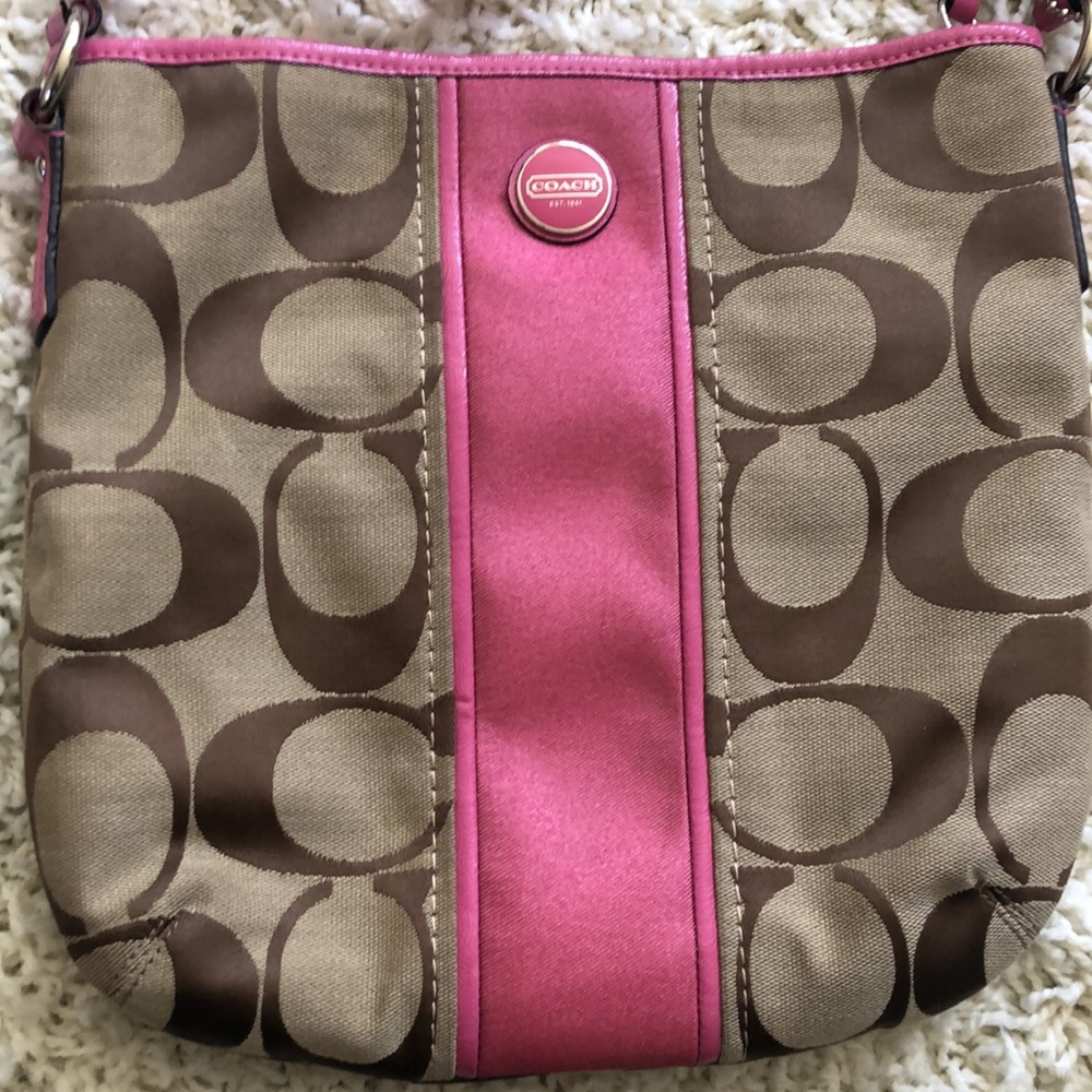 Coach Crossbody Bag With Pink Trim - Gem